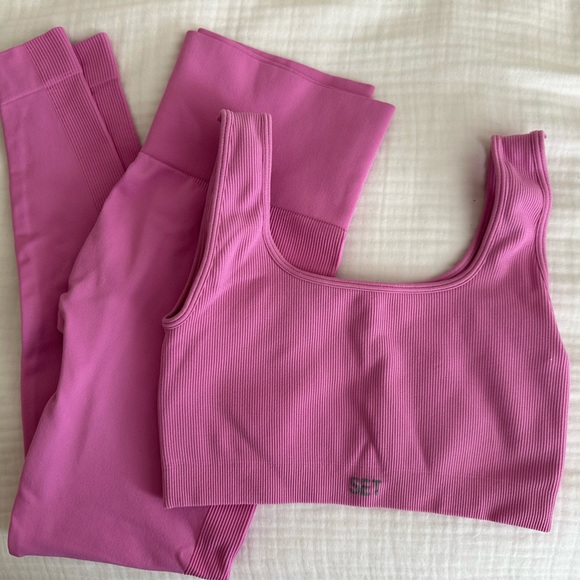 SET Active | Tops | Set Active Pink Sculptflex Workout Set M In Both ...